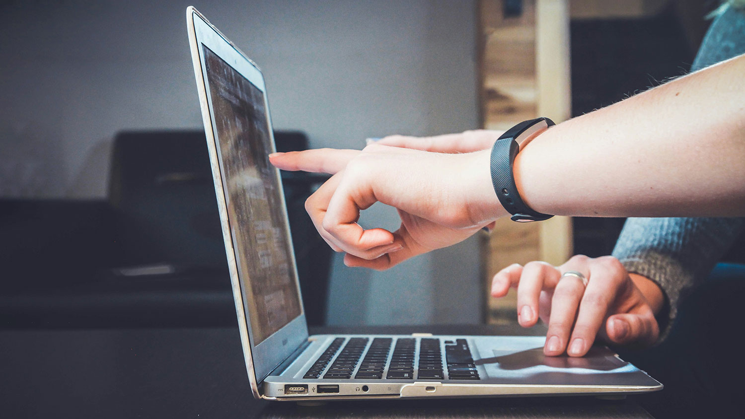 What does asynchronous mean? | Salesforce ANZ