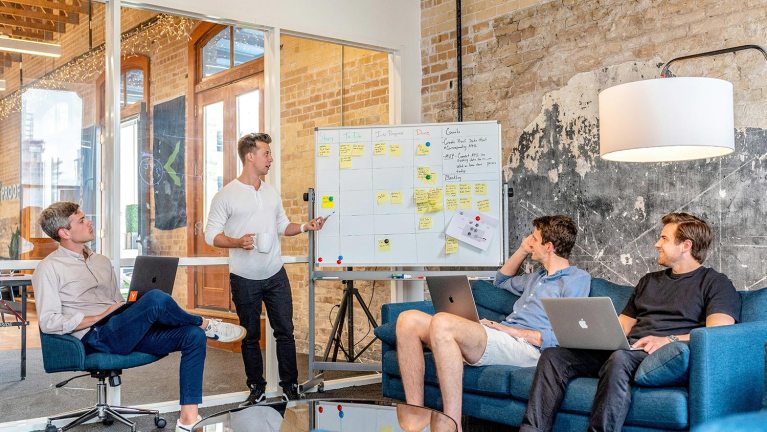 Meeting Agenda Templates: 10 Tips for Better Sales Meetings ...