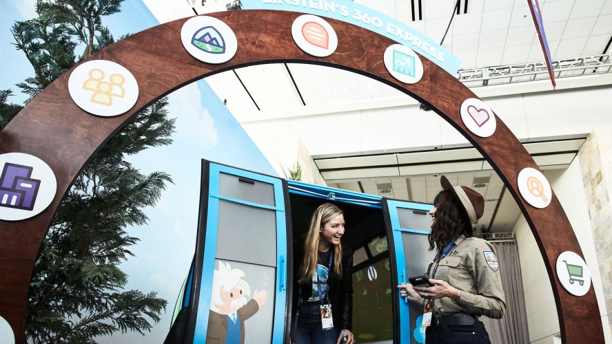 Stephanie Lottridge, Author - Salesforce