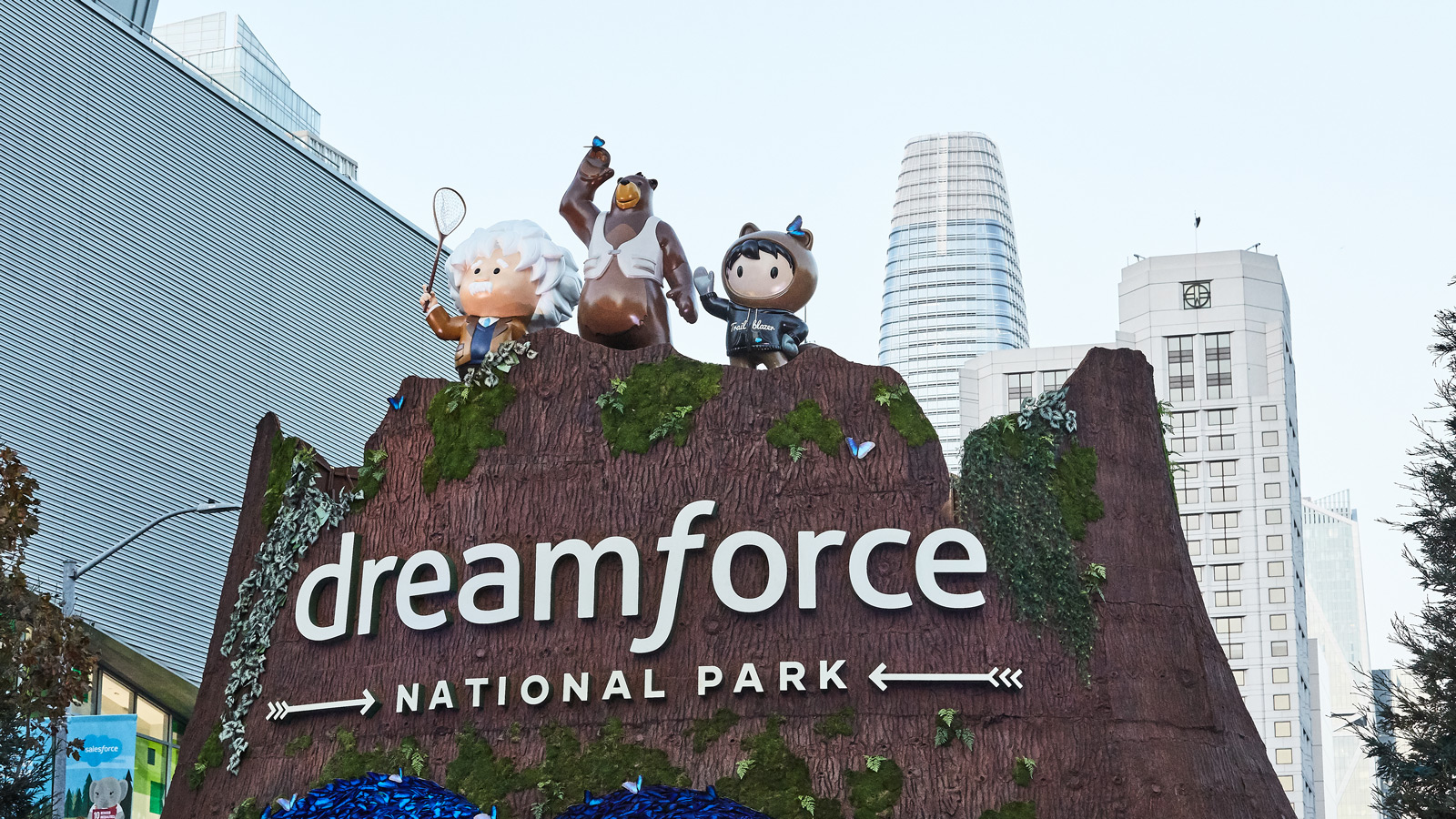 What Is Dreamforce? Everything You Need To Know | Salesforce