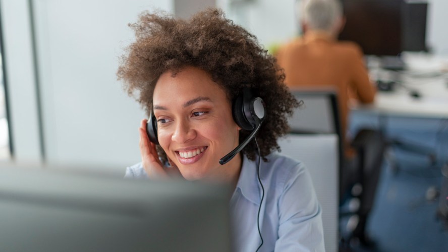 4 Ways To Rethink Your Customer Service Model | Salesforce