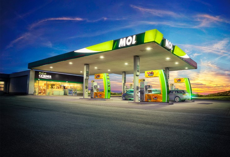 Digital Transformation: MOL Group Empowering Business with AI