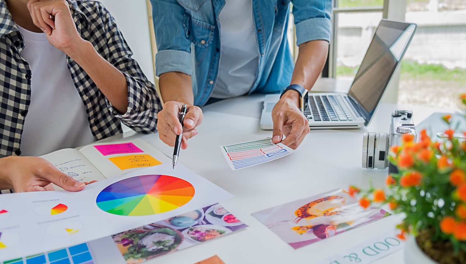 11 Free Advertising Ideas For Small Businesses That Actually Work