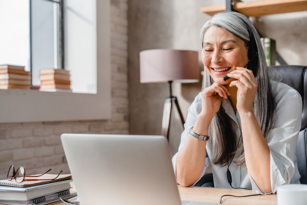 Service Desk 101: Everything You Need to Know - Salesforce