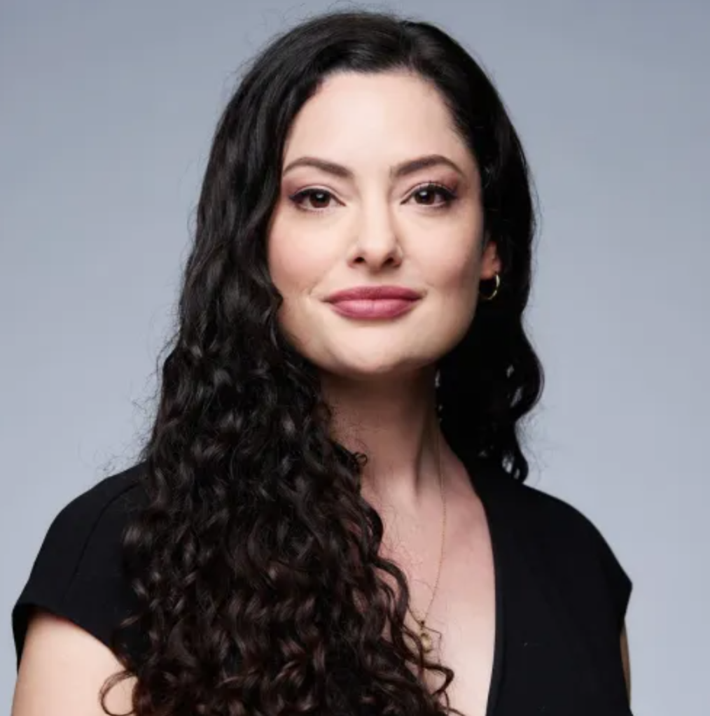 Taylor Price, Autor - Salesforce