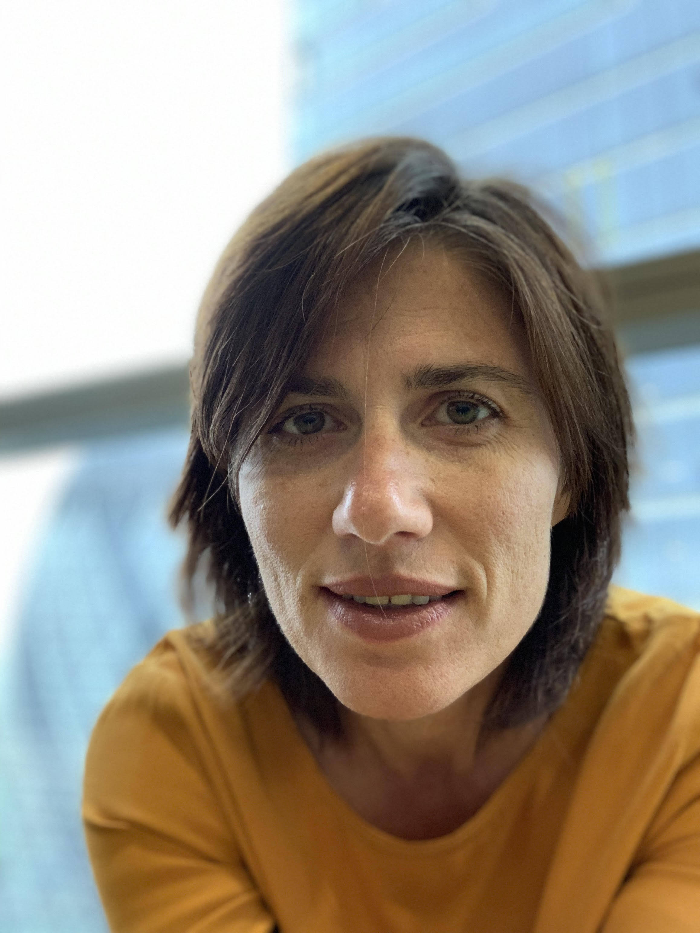 Almudena Maneiro, Autor - Salesforce