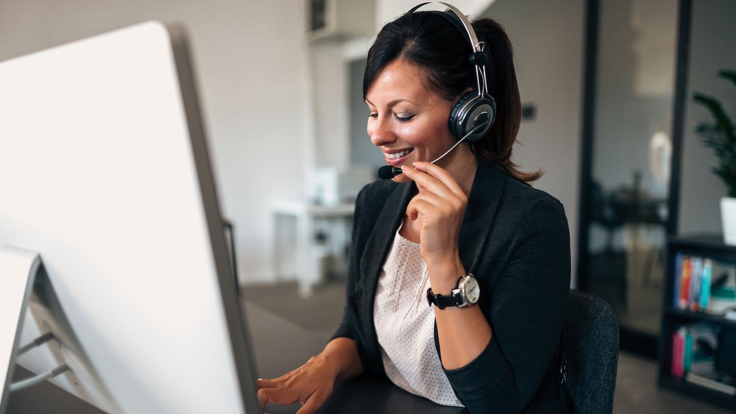 Cold Calling: How To Turn Prospects Into Customers | Salesforce